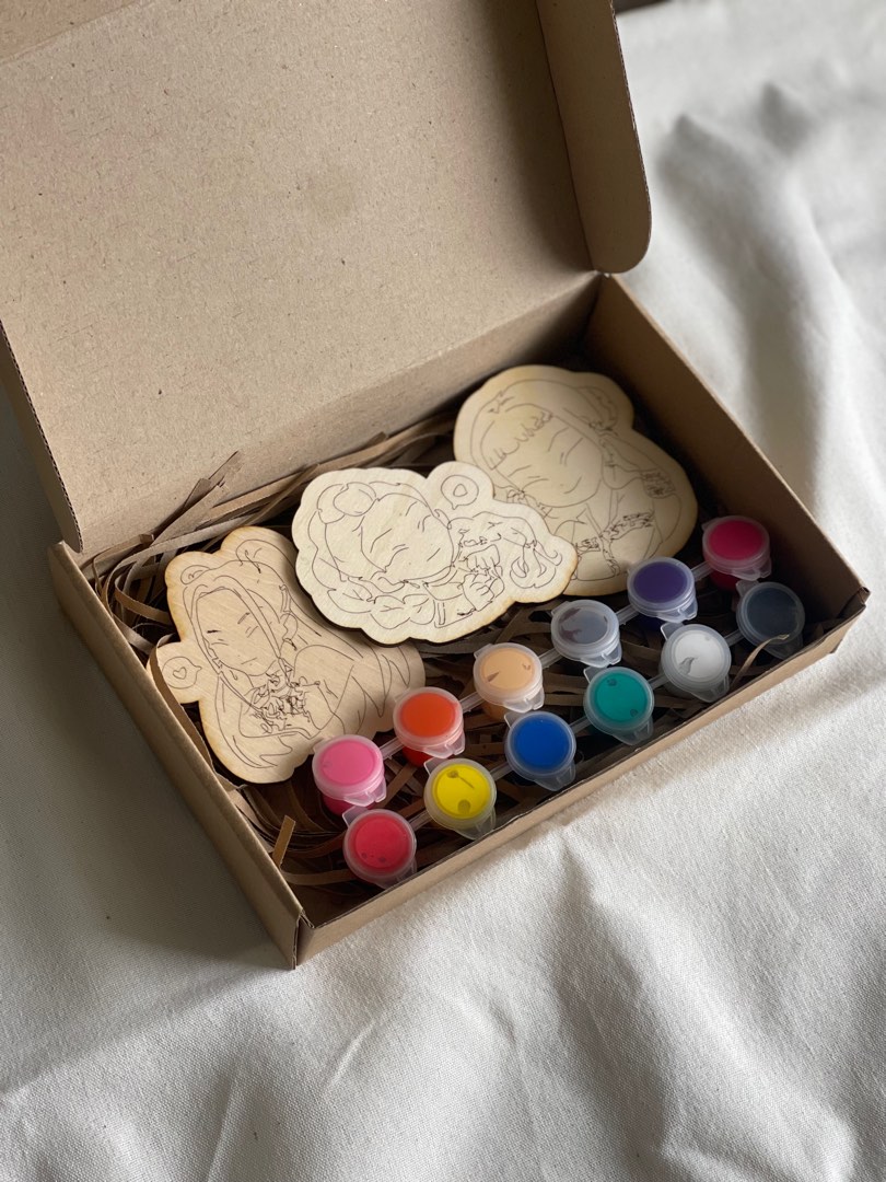 Huntrix Kpop Demon Hunters Paint Kit, Hobbies & Toys, Toys & Games on ...