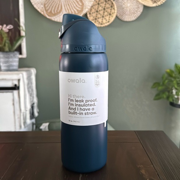 Owala 32oz FreeSip in Winter Nights! Special Edition!, Furniture & Home ...