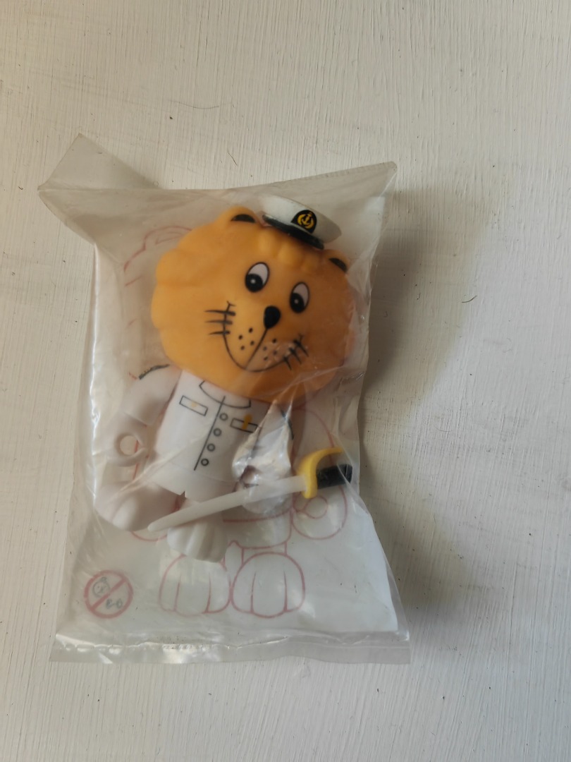 Vintage Lion Captain Plush Toy, Hobbies & Toys, Toys & Games on Carousell