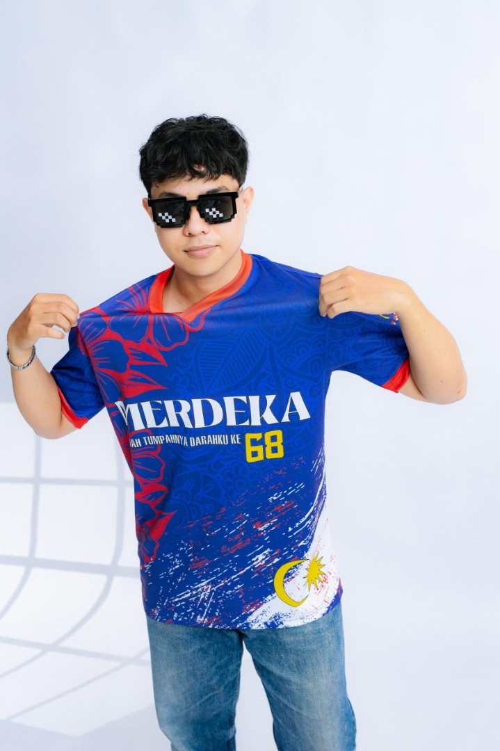V-NECK EDITION MERDEKA KE - 68, Men's Fashion, Tops & Sets, Tshirts ...