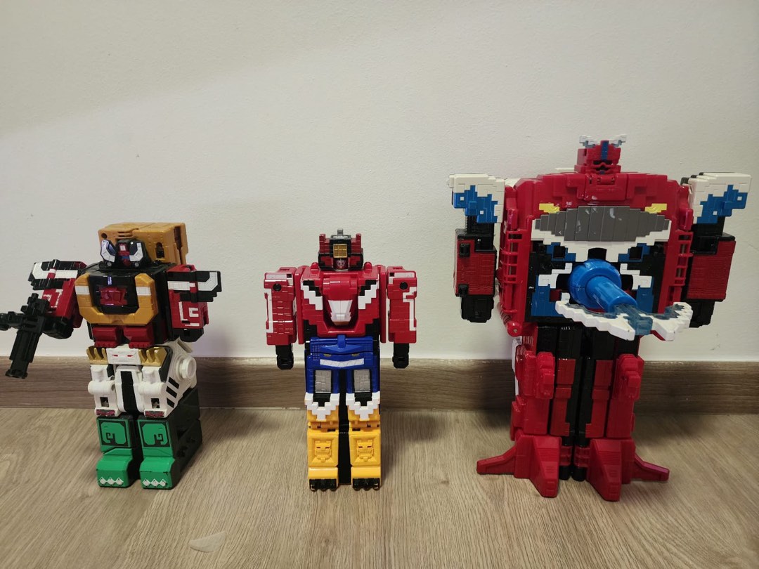 Cuboid Transformer Robot Toy, Hobbies & Toys, Toys & Games on Carousell