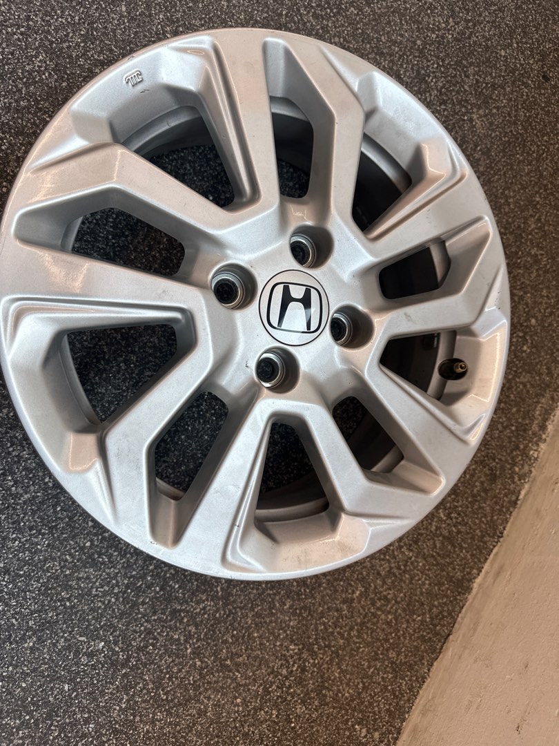 Honda pcd100 rims for sale. ET 45, 15 x 5.5J made in thailand, Car ...