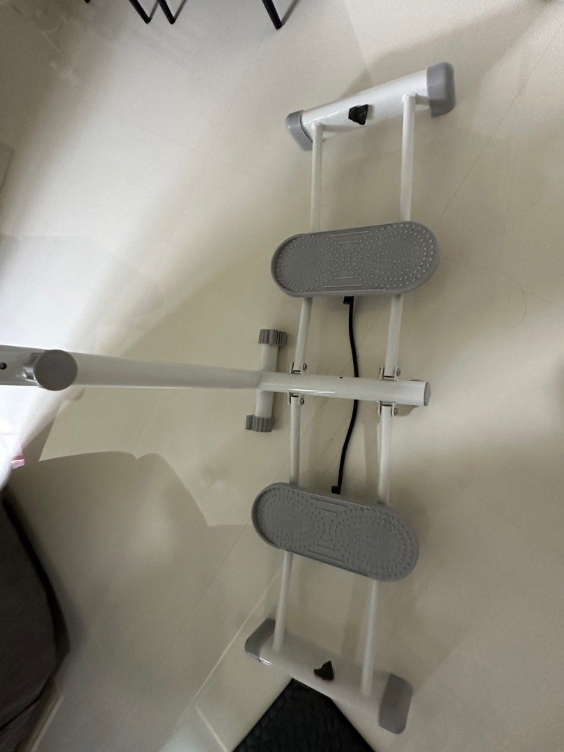 Leg Exercise Stepper - White and Grey, Sports Equipment, Exercise ...