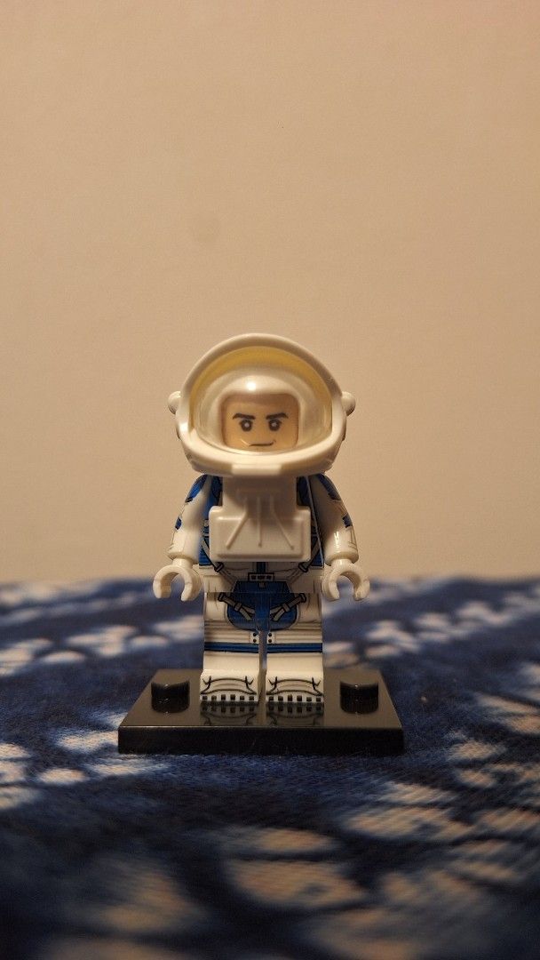 Lego Human Torch Astronaut Minifigure (Fantastic four: First Steps ...