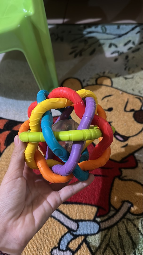 Playgro Bendy Ball, Bayi & Anak, Mainan & Baby Walker di Carousell
