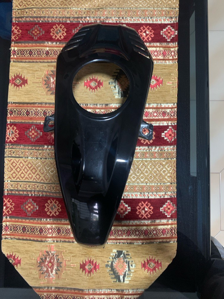 r15 tank shroud, Motorcycles, Motorcycle Accessories on Carousell