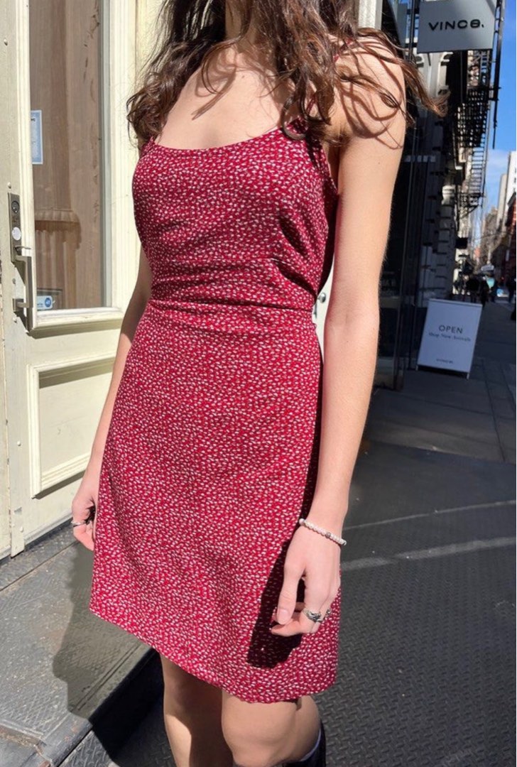BM Colleen Red Floral Dress, Women's Fashion, Dresses & Sets, Dresses ...
