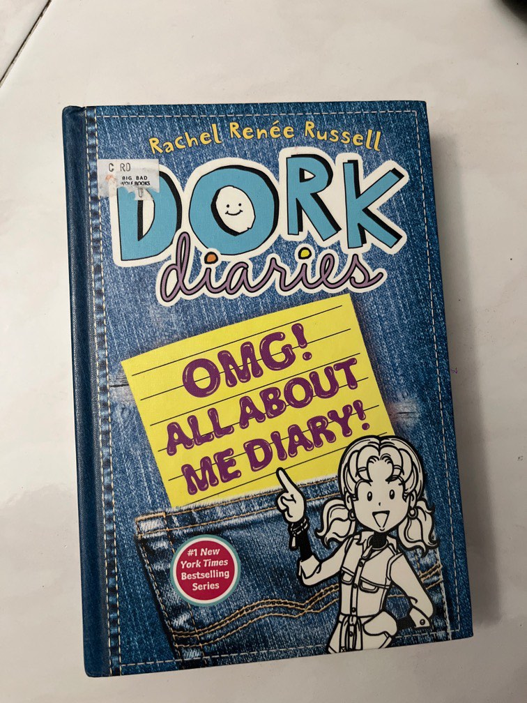 [CLEARING BY 16 AUG] Dork diaries (OMG! All about me diary), Hobbies & Toys, Books & Magazines ...