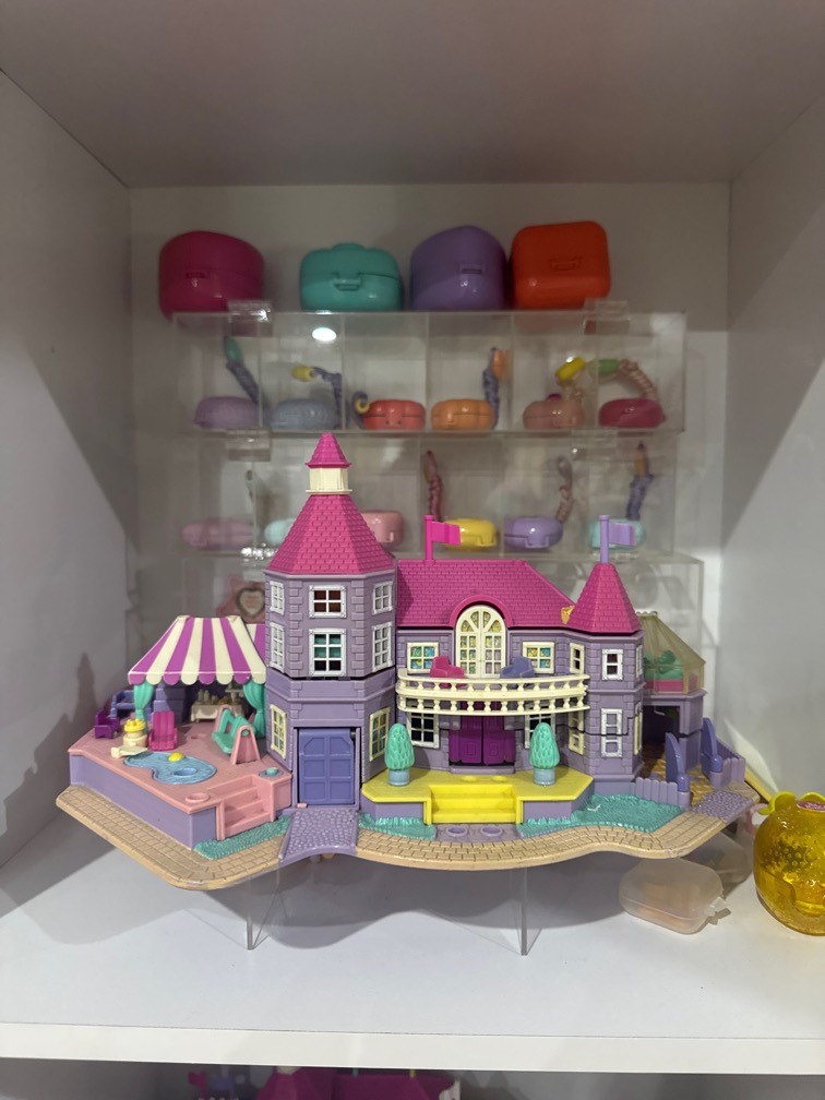 polly pocket magical mansion, Toys & Collectibles, Mainan di Carousell