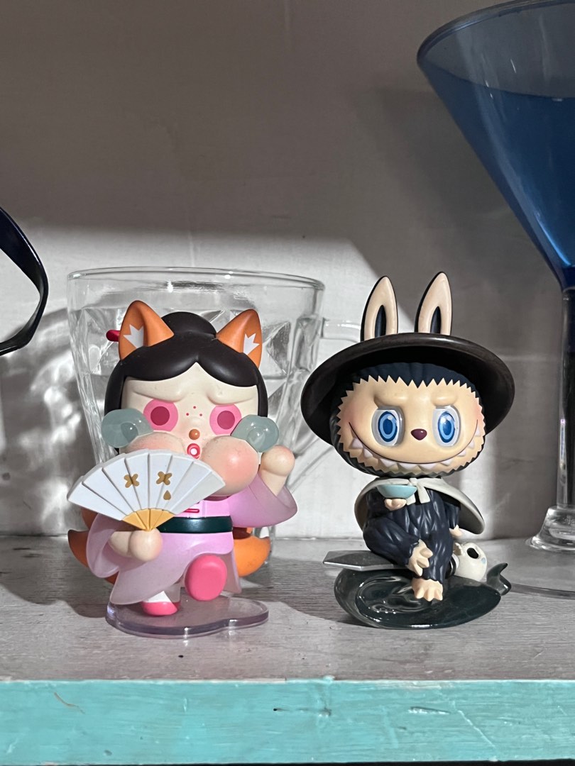 Popmart 14th anniversary Labubu,Crybaby SET, Hobbies & Toys, Toys ...