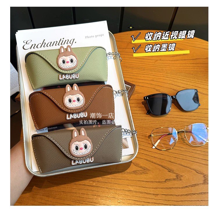 (Pre Order) Labubu Spectacle/Sunglasses Case, Women's Fashion, Watches ...