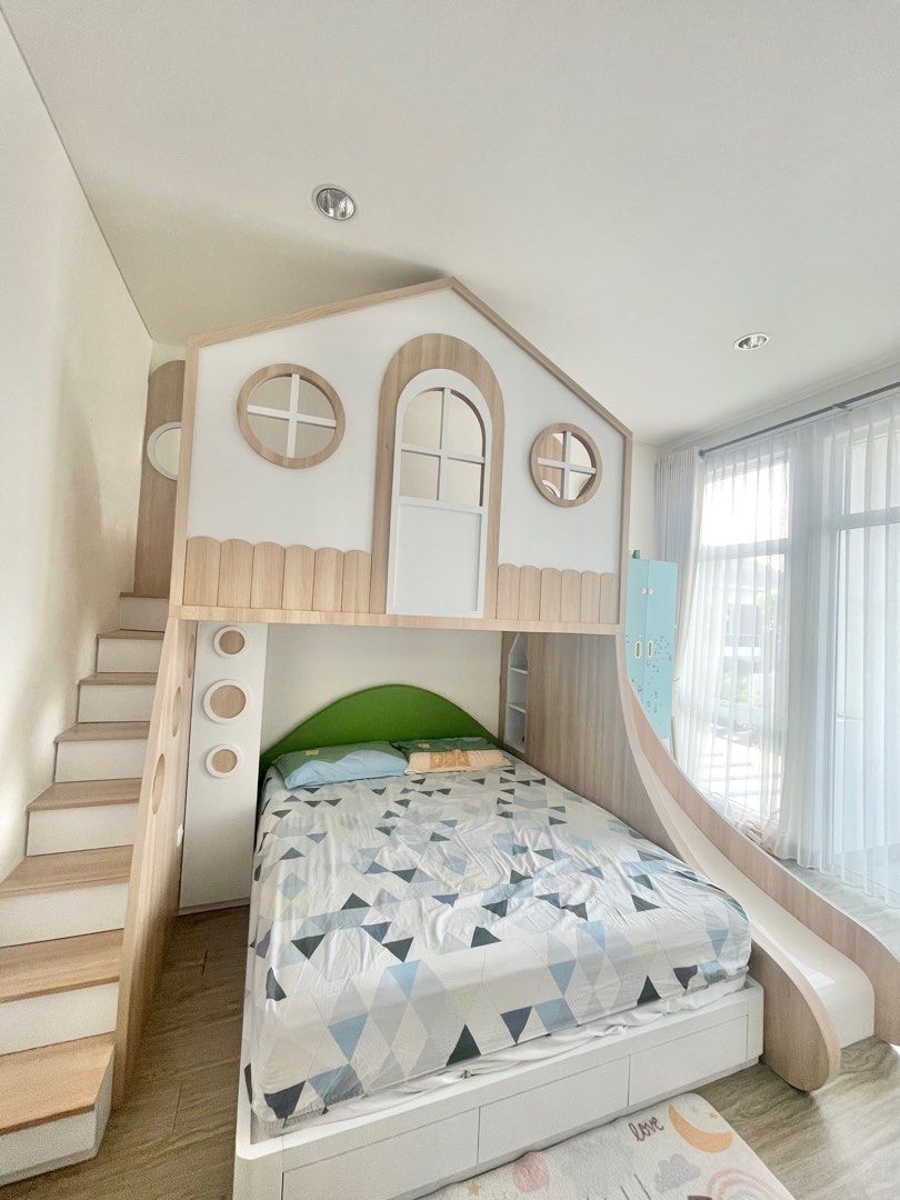 Ranjang anak set dengan Prosotan, tangga storage, lemari, Perabotan ...