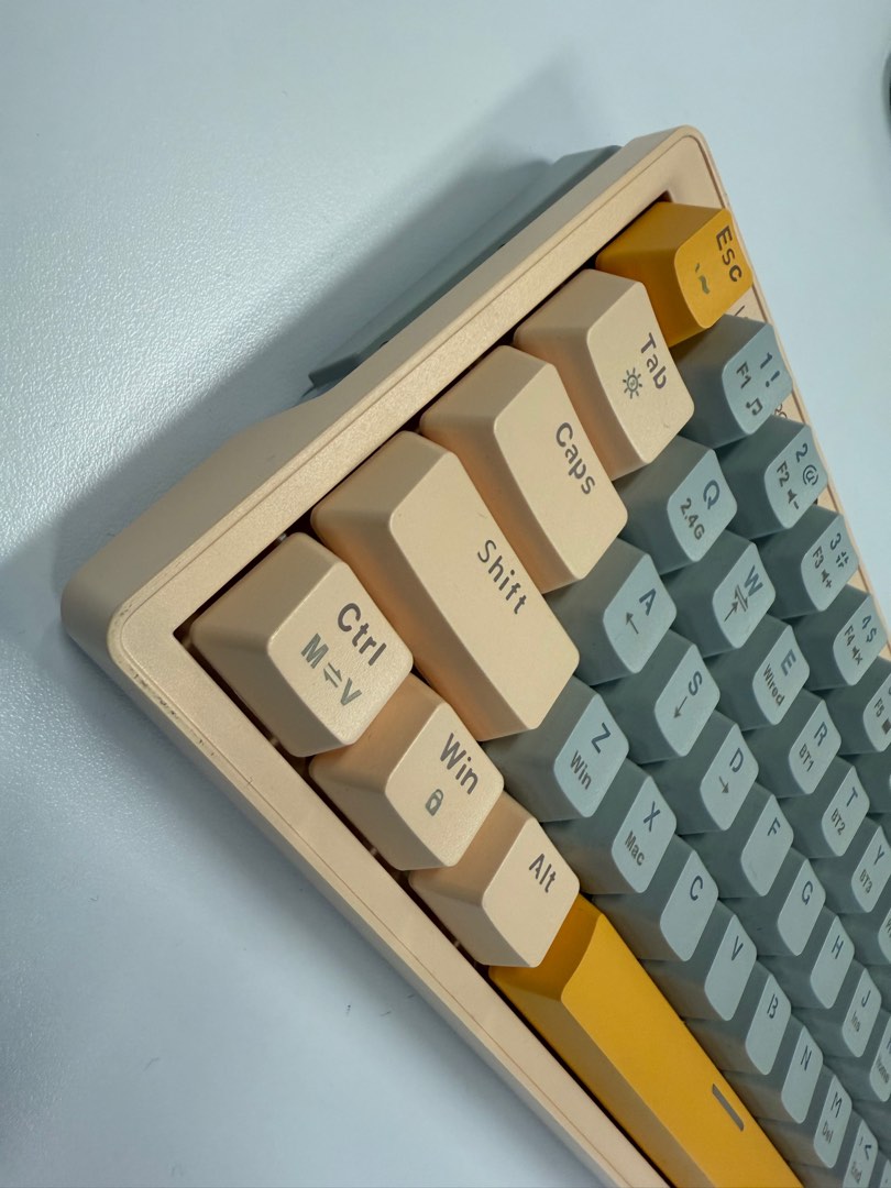 GMK-100 RGB Tri-Mode Mechanical Keyboard, Computers & Tech, Parts ...