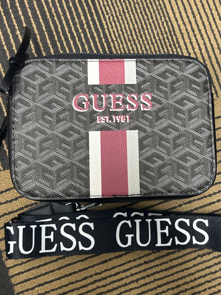 Guess Camera Sling Bag, Women's Fashion, Bags & Wallets, Cross-body ...