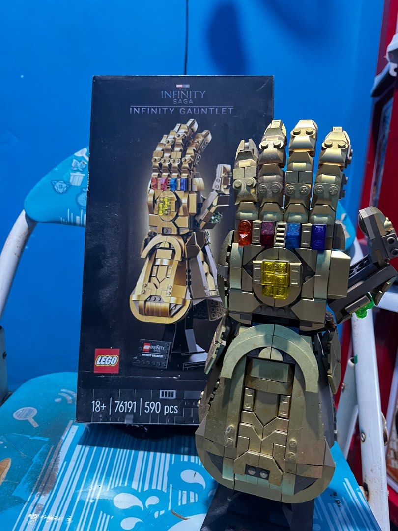 Lego marvel Infinity gauntlet, Antik, Pajangan di Carousell