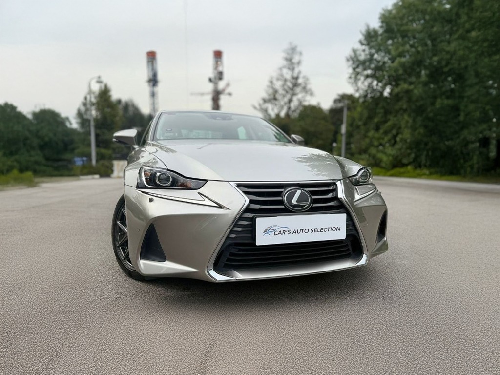 Lexus IS Turbo IS300 Executive, Cars, Used Cars on Carousell