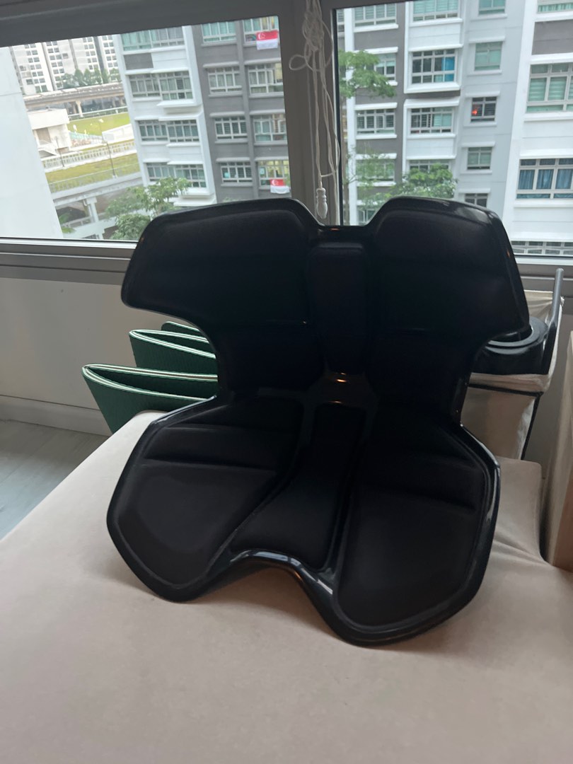 MTG Style Athlete Posture Improvement Seat, Furniture & Home Living ...