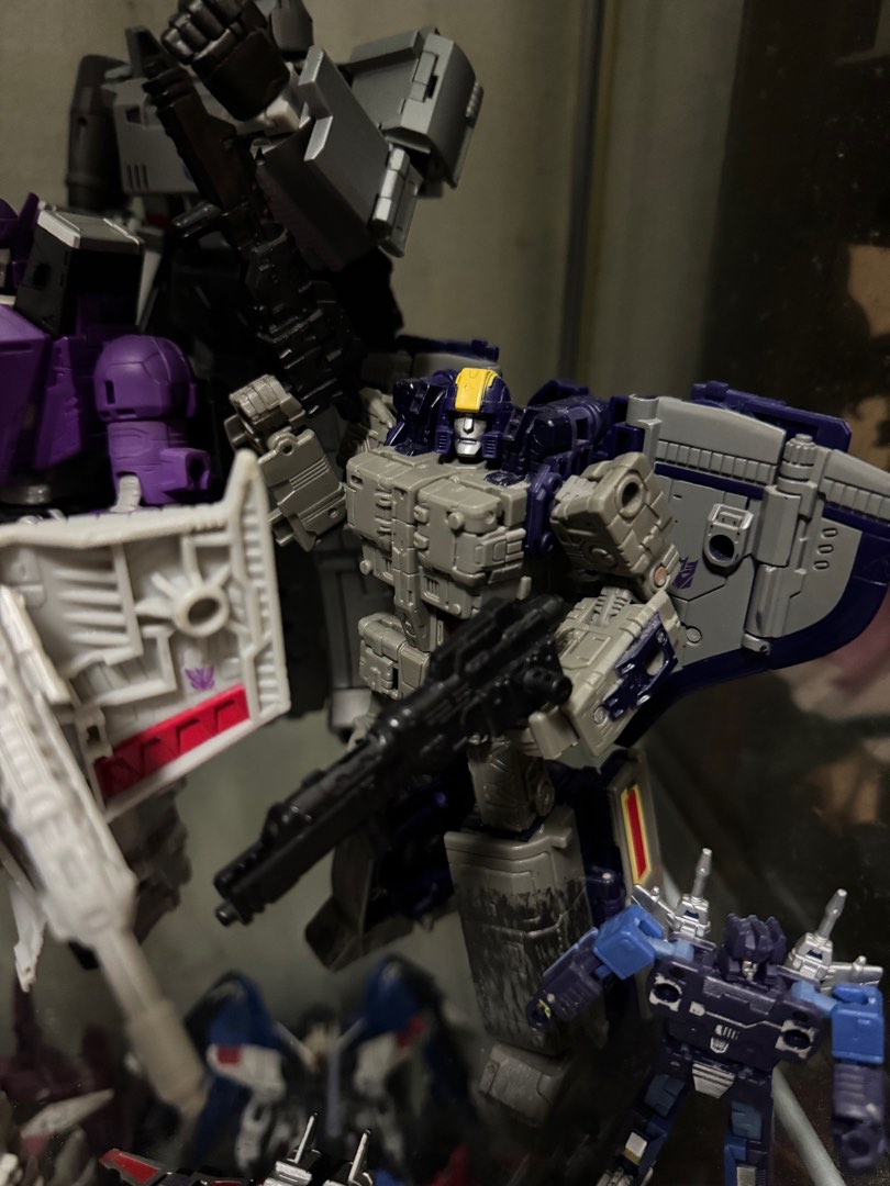 Transformers Siege Astrotrain, Hobbies & Toys, Toys & Games on Carousell