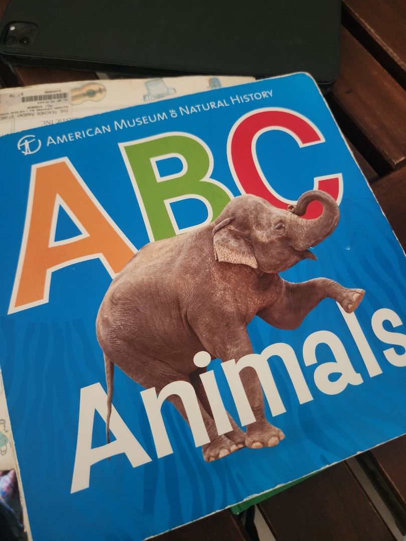 ABC Animals Book - American Museum of Natural History, Hobbies & Toys ...