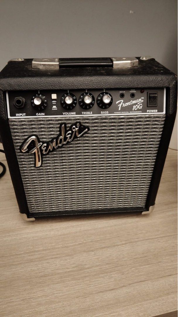Fender Frontman 10G Guitar Amplifier, Hobbies & Toys, Musical ...