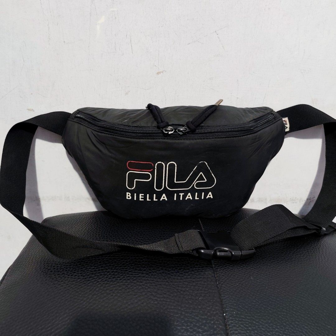 Fila Waist bag / WB Anti air Fila Hitam, Fesyen Pria, Tas & Dompet ...