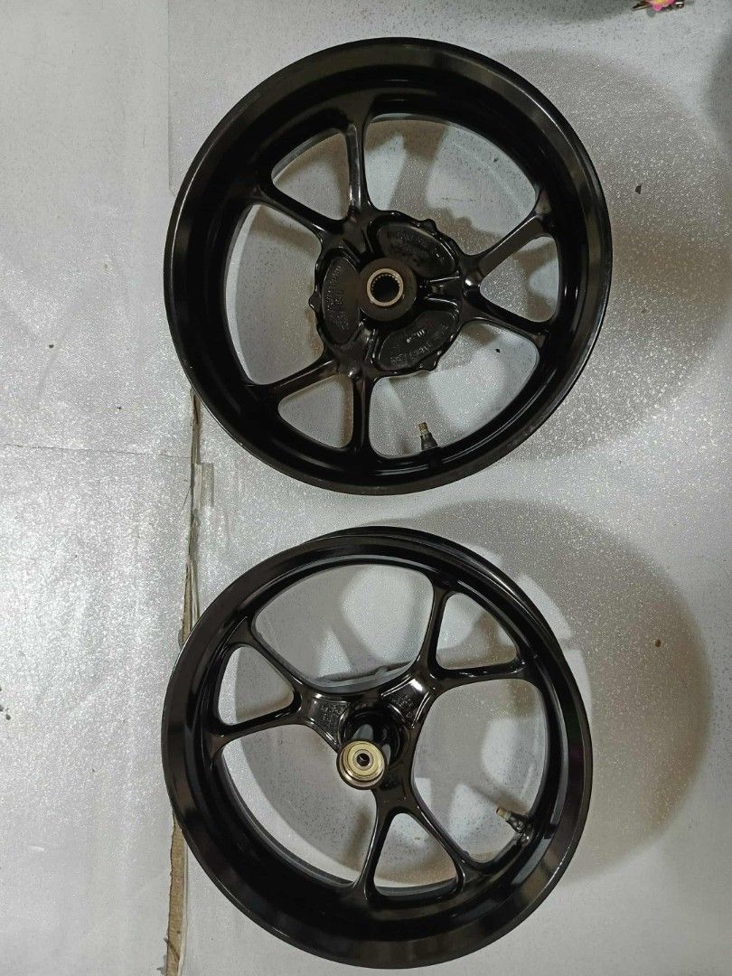 For sale n max v3 mags, Motorbikes, Motorbike Parts & Accessories ...