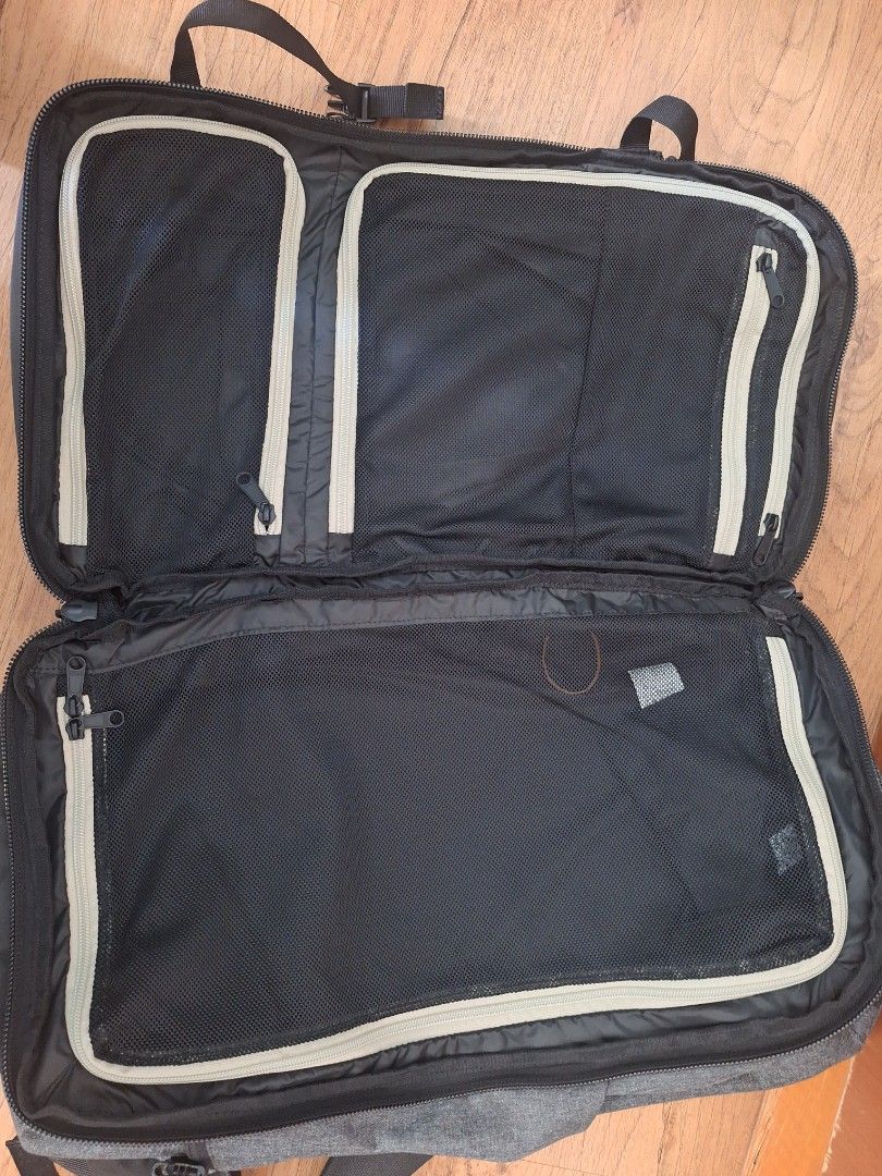 Forclaz Travel 500 Organizer Backpack 40L - Black, Men's Fashion, Bags ...