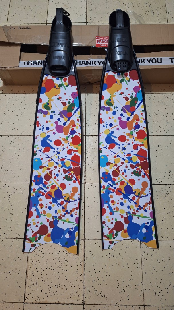 Leaderfins Limited Edition Paint Blades Fiberglass Fins 37-38, Sports ...