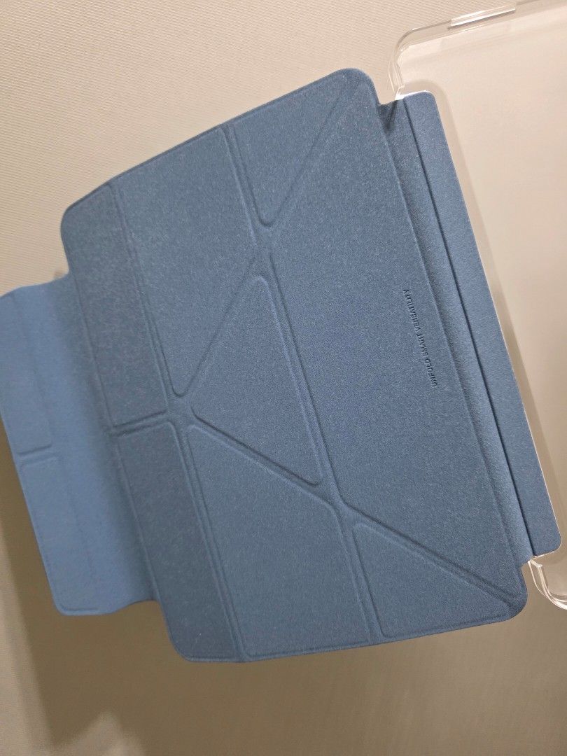 UNIQ Camden Click Case for iPad Air M2, M3, iPad Air 4/5 (11 inch ...