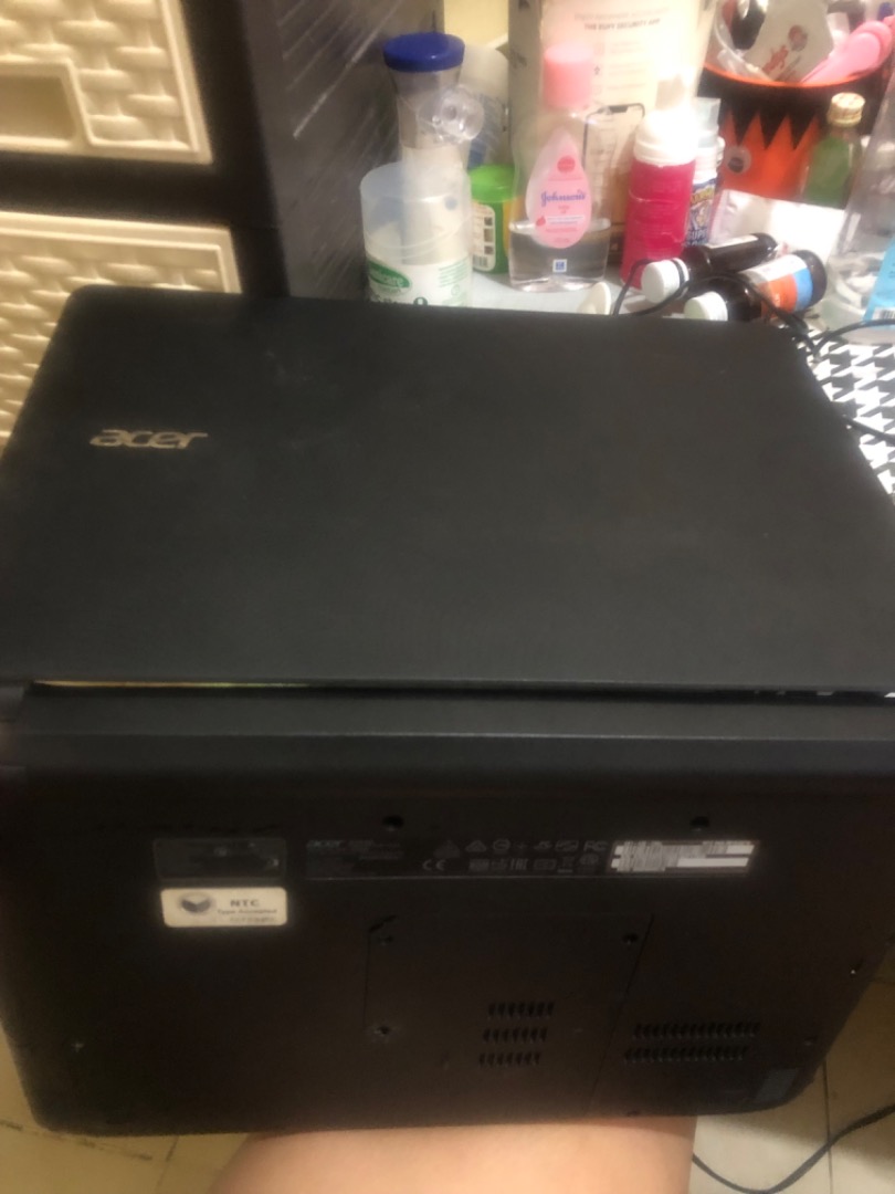 Acer Laptop Intel inside with HDMI Windows 10 9k Nagotiable, Computers ...