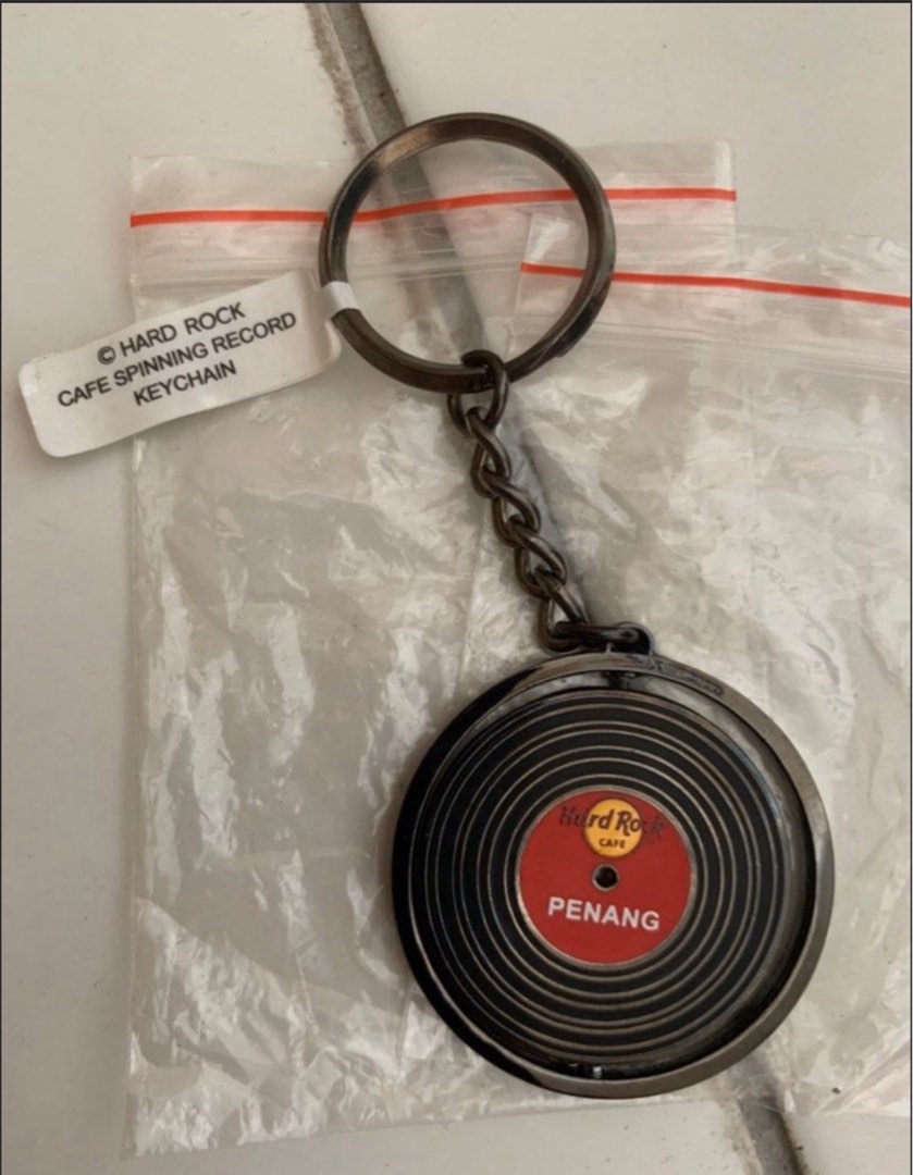 Hard Rock Cafe Penang Spinning Record Keychain (New in plastic ...