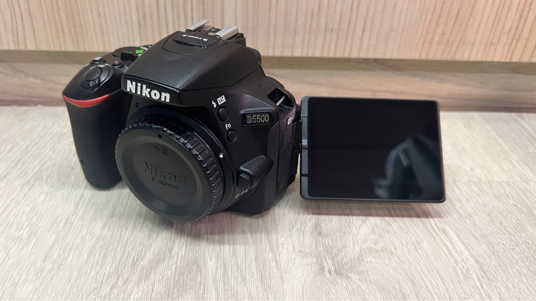 Nikon D5500 DSLR Camera body only, Photography, Cameras on Carousell