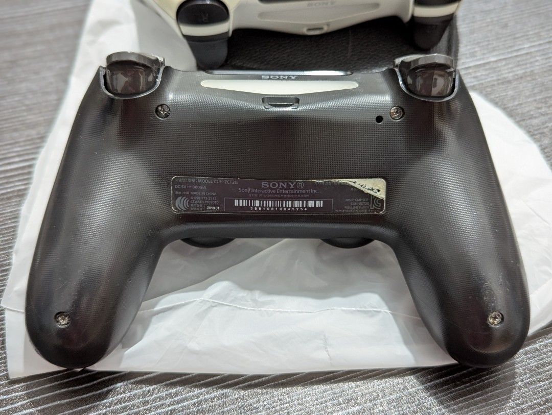 Original DualShock 4 V2 Controller for PS4, Video Gaming, Video Games ...