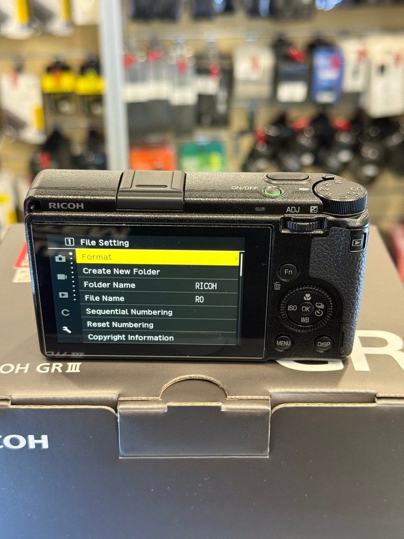 USED-Ricoh GR III Camera, Photography, Cameras on Carousell