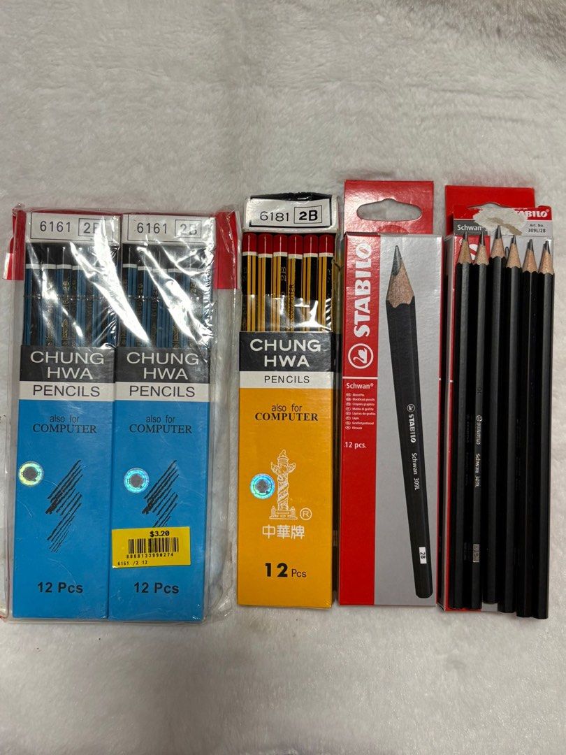 2B pencils, Hobbies & Toys, Art & Prints on Carousell