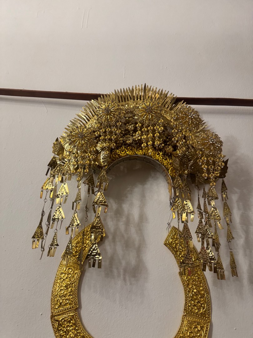 A Minangkabau Suntiang bridal headdress., Women's Fashion, Jewelry ...