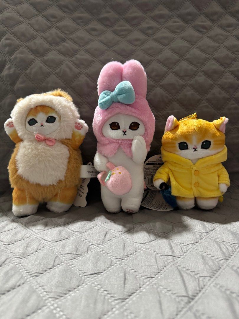 ALWAYS wanted a Mofusand bouquet, this is so lovely! Preserved rose and ...