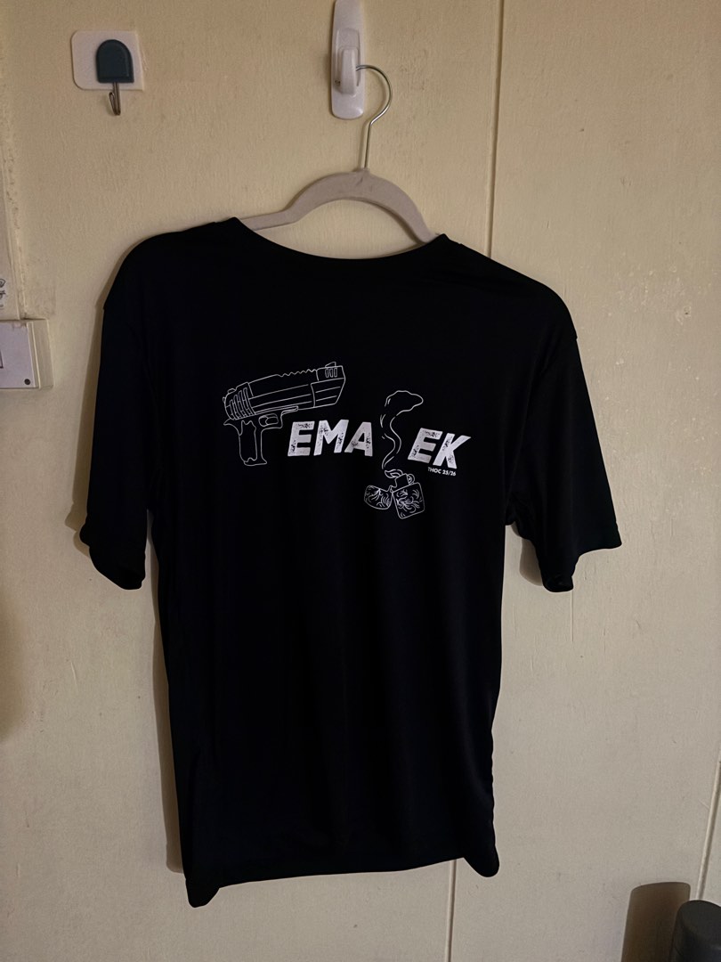 Black Temasek Hall Senior Orientation Camp 2025 T-Shirt, Men's Fashion ...