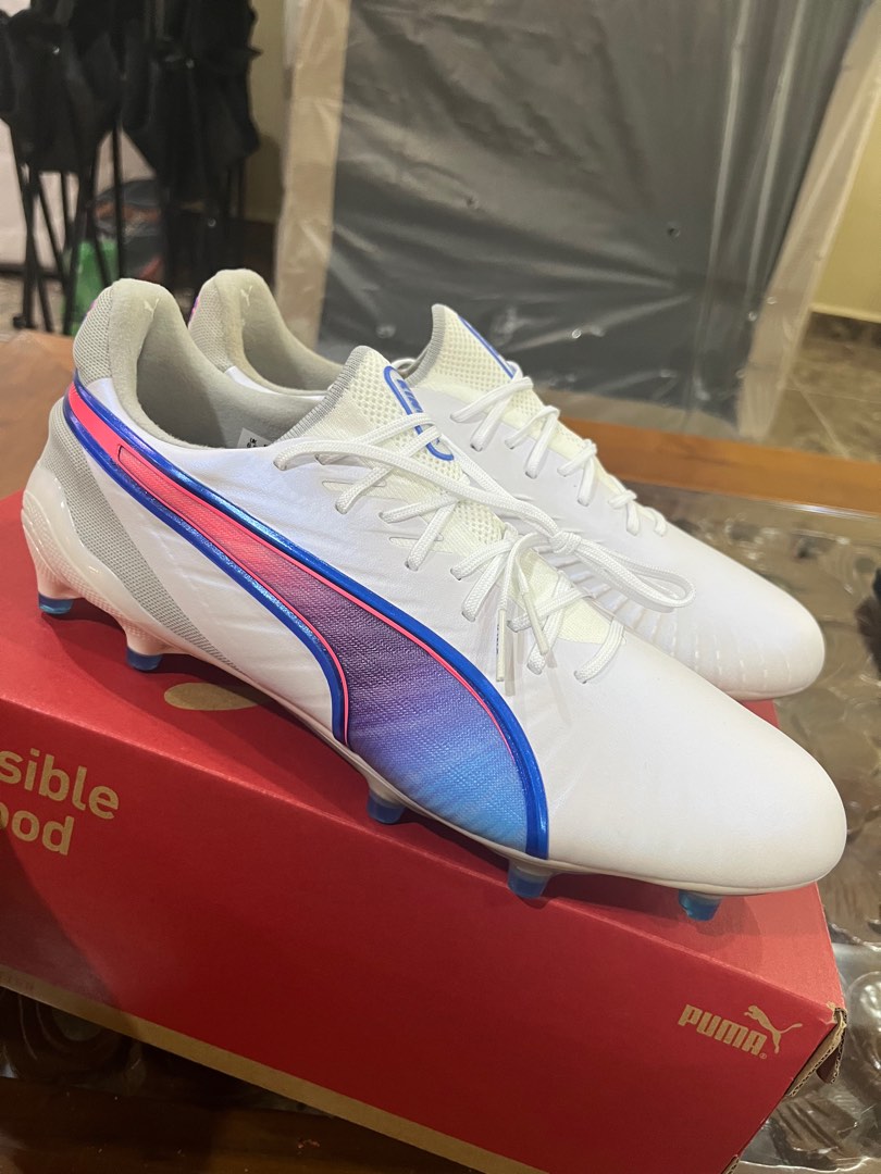 boot bola puma, Men's Fashion, Footwear, Boots on Carousell