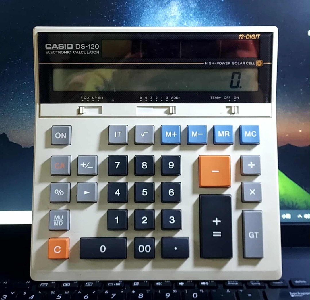 CASIO卡西歐 DS-120 太陽能 12位元 功能正常 大尺寸 日製, 書籍、休閒與玩具, 文具、藝術、手工藝, 文具、上學用品在旋轉拍賣
