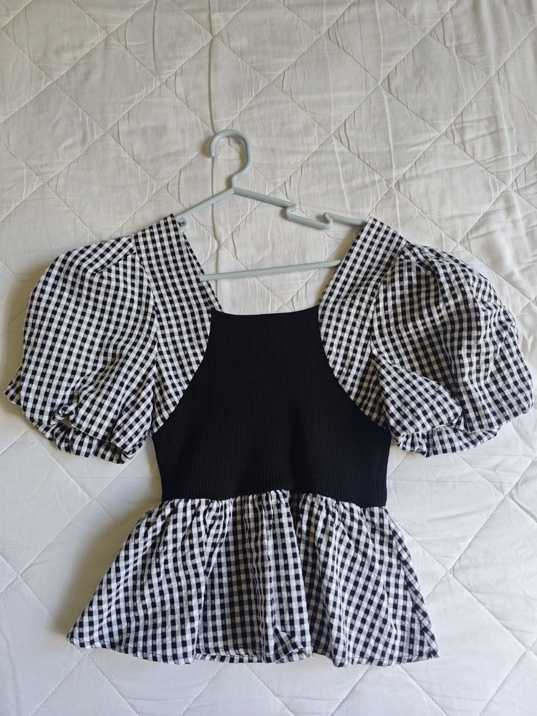 Various woman clothes, each $5, Women's Fashion, Tops, Blouses on Carousell