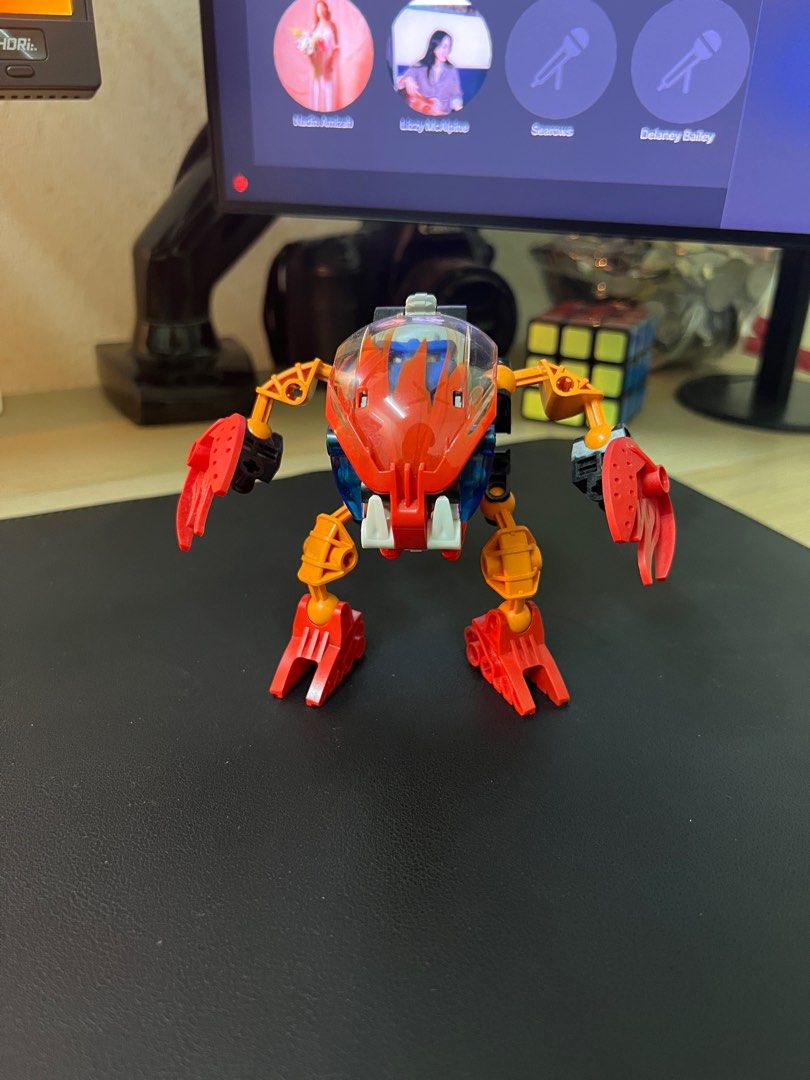LEGO Bionicle Bohrok - Tahnok, Hobbies & Toys, Toys & Games on Carousell
