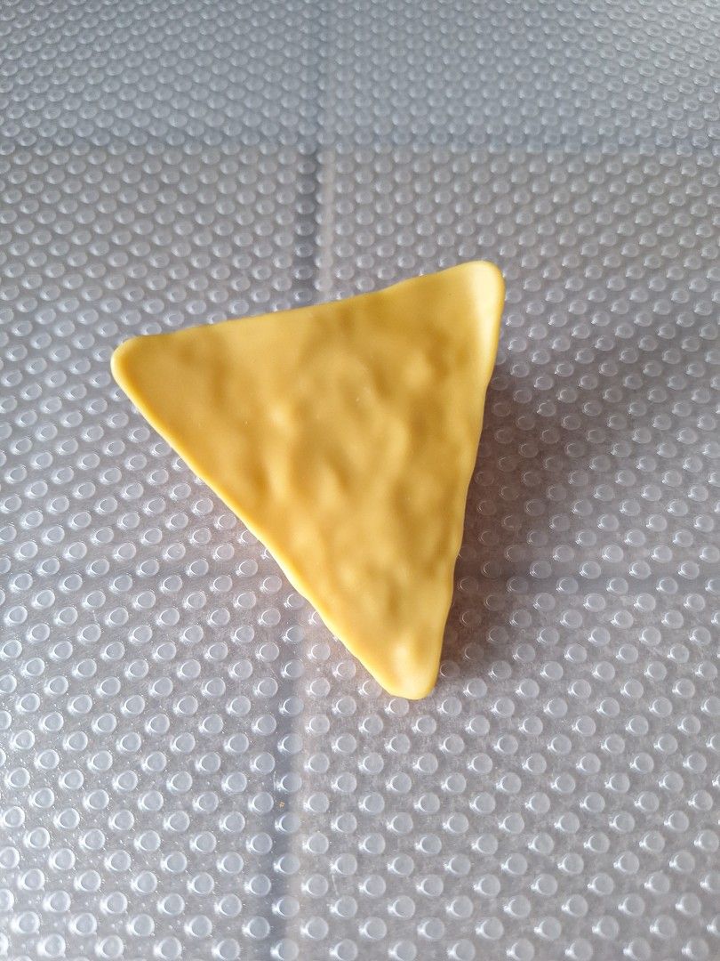 Nacho and Potato Chip Clip, Hobbies & Toys, Stationery & Craft ...