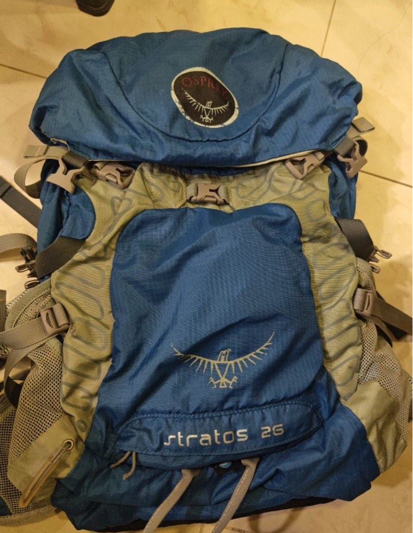 Osprey Stratos 26 Backpack, Sports Equipment, Hiking & Camping on Carousell