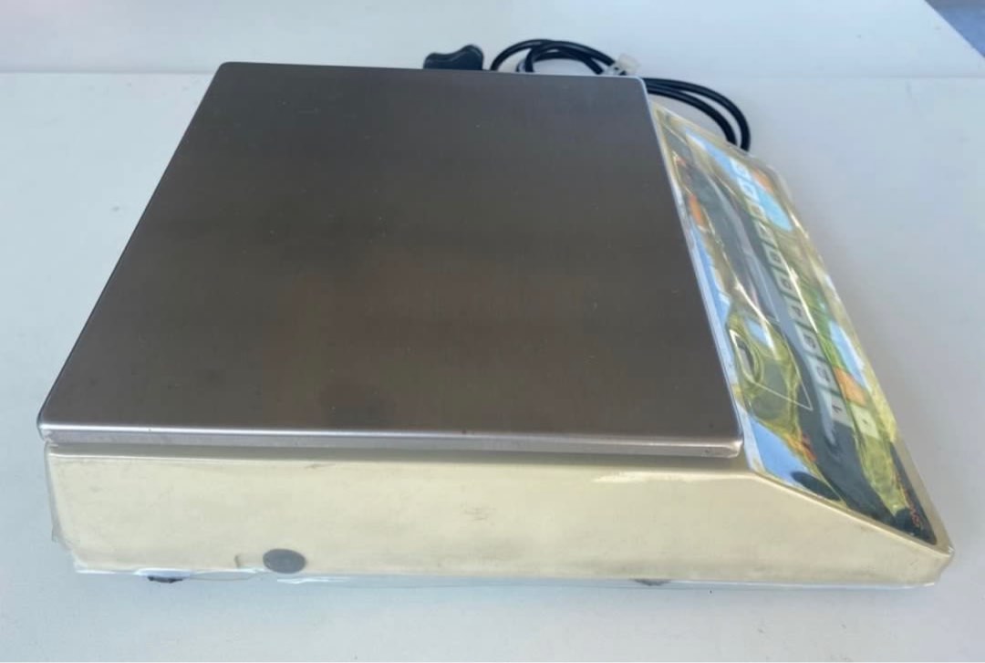 Snowrex KC-3000 電子秤, 家庭電器, 其他家庭電器 - Carousell