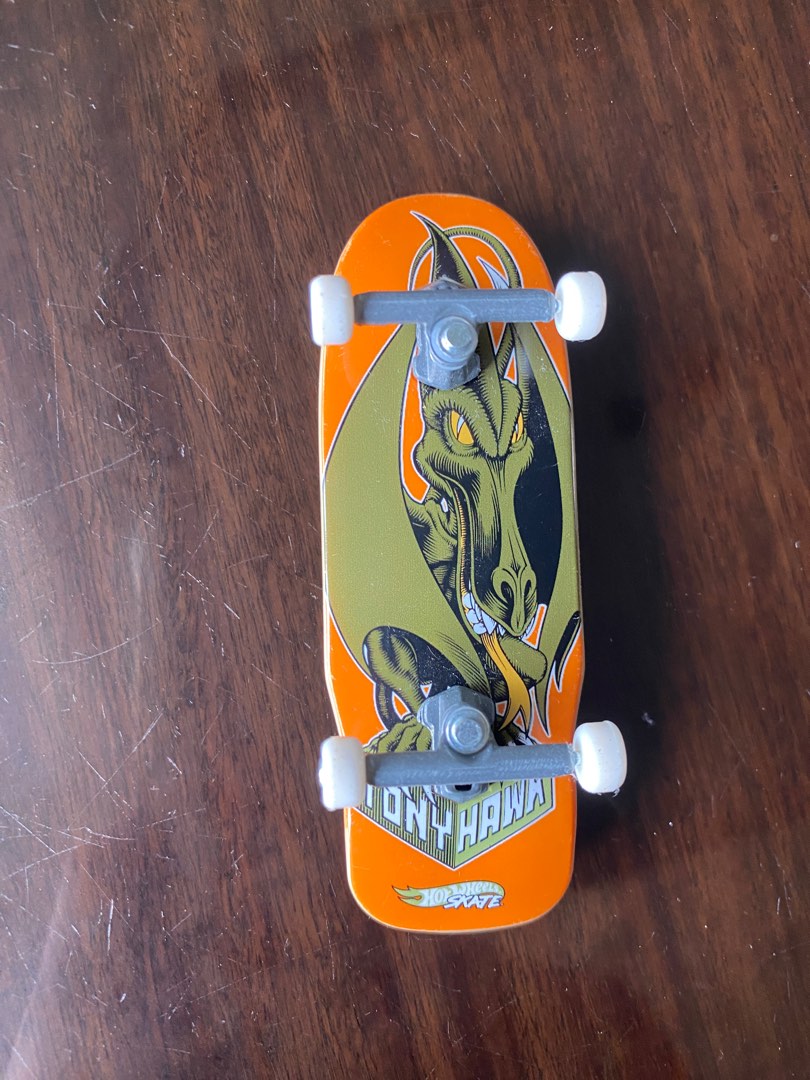 Tony Hawk Hot Wheels Fingerboard, Hobbies & Toys, Toys & Games on Carousell