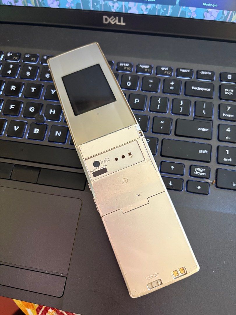 F-02A Docomo Flip Phone / Alternative Digicam, Mobile Phones & Gadgets ...