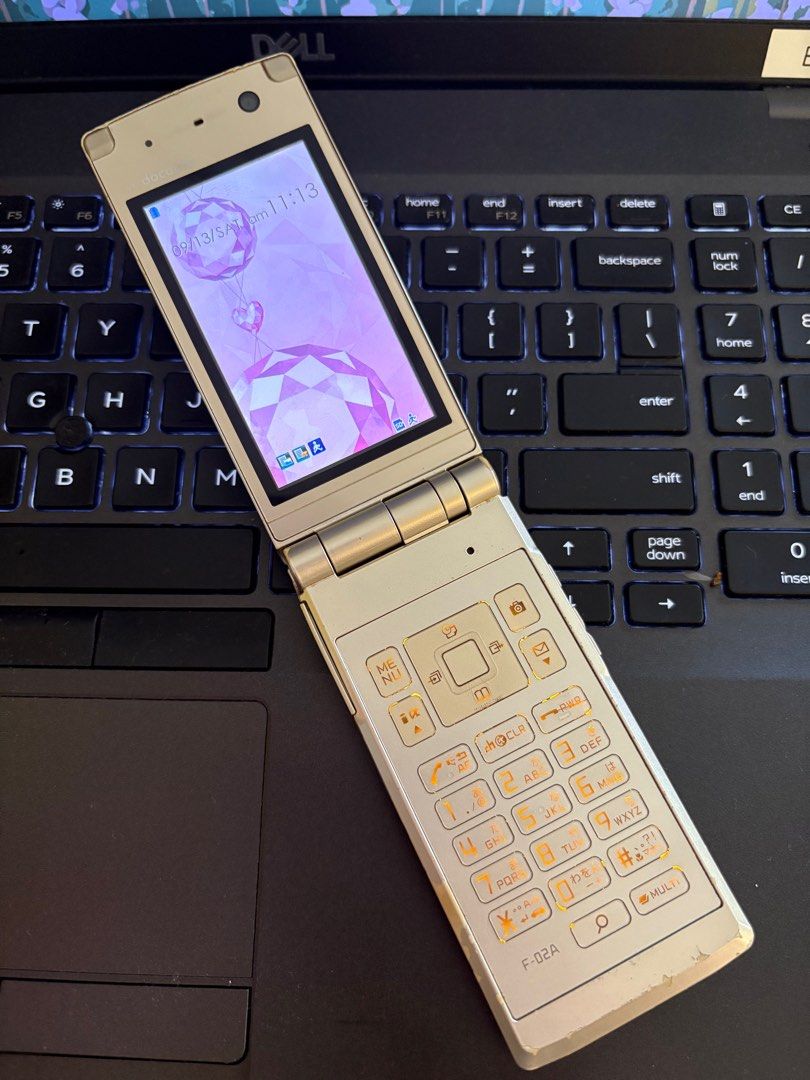 F-02A Docomo Flip Phone / Alternative Digicam, Mobile Phones & Gadgets ...