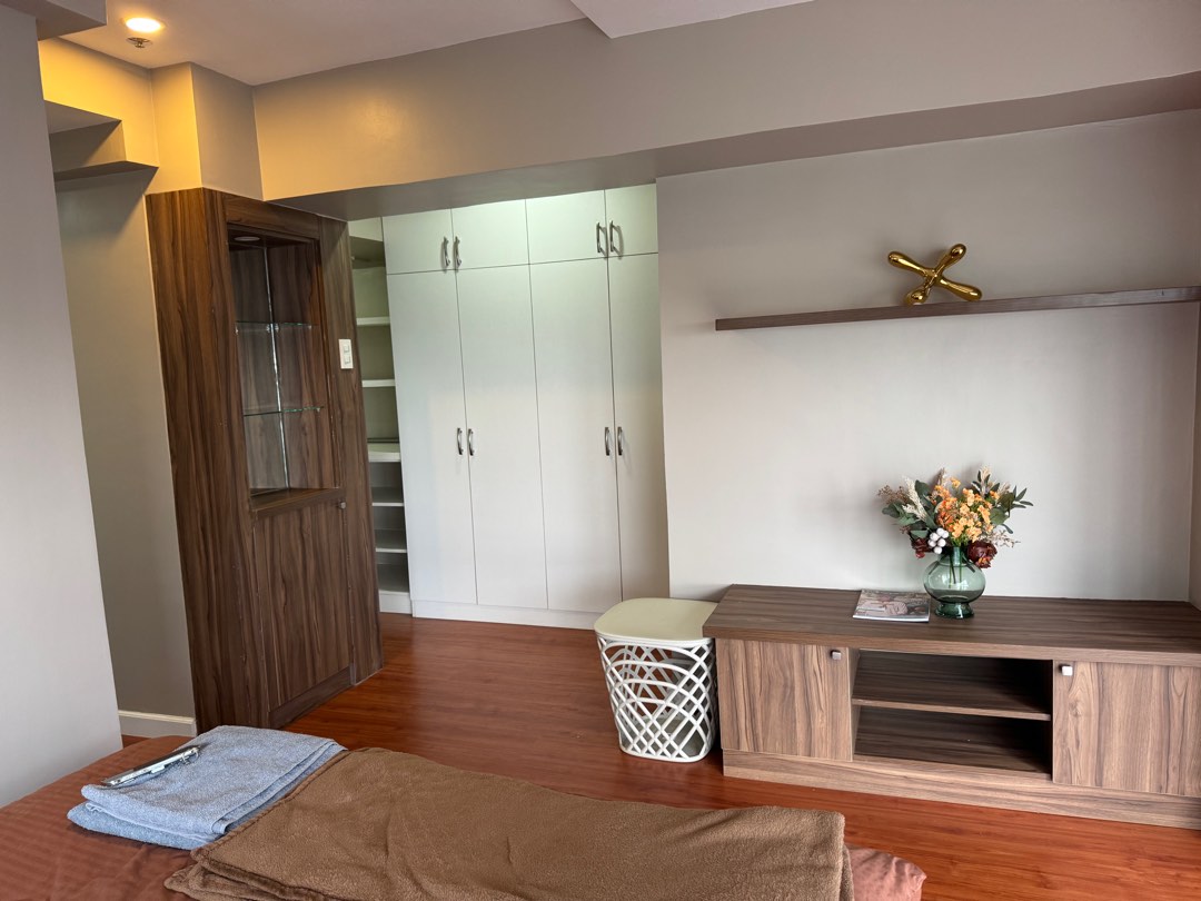 For Rent in Fort Victoria BGC Taguig For Lease Fully Furnished 2 ...