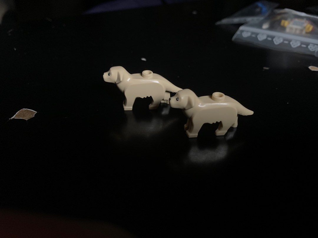 Lego golden retriever/ labrador, Hobbies & Toys, Toys & Games on Carousell